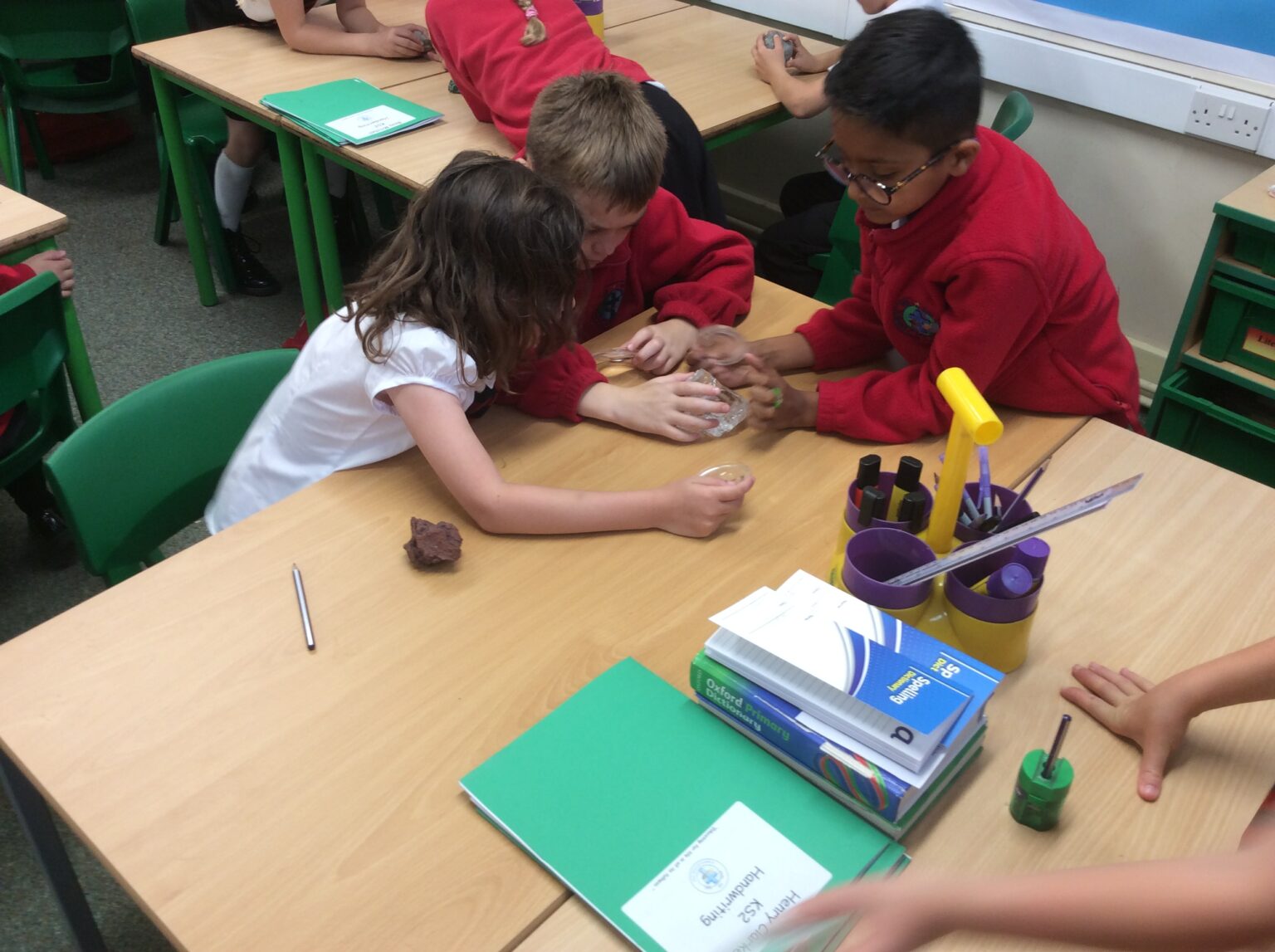Classifying Rocks – Wickersley St Alban's CE Primary
